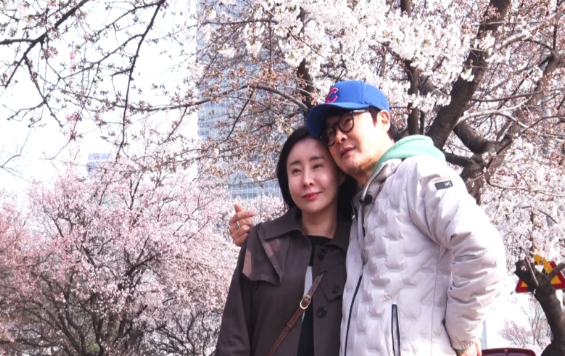 '60세' 최석구, '6시 내고향'이 맺어준 17살 연하 아내와 달달 신혼 일기('인간극장')