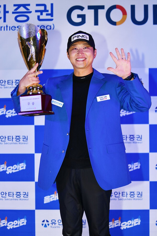 [골프톡톡] 'USGTF부터 KPGA 투어 프로까지'..GTOUR 스타 하기원 숨은 이야기